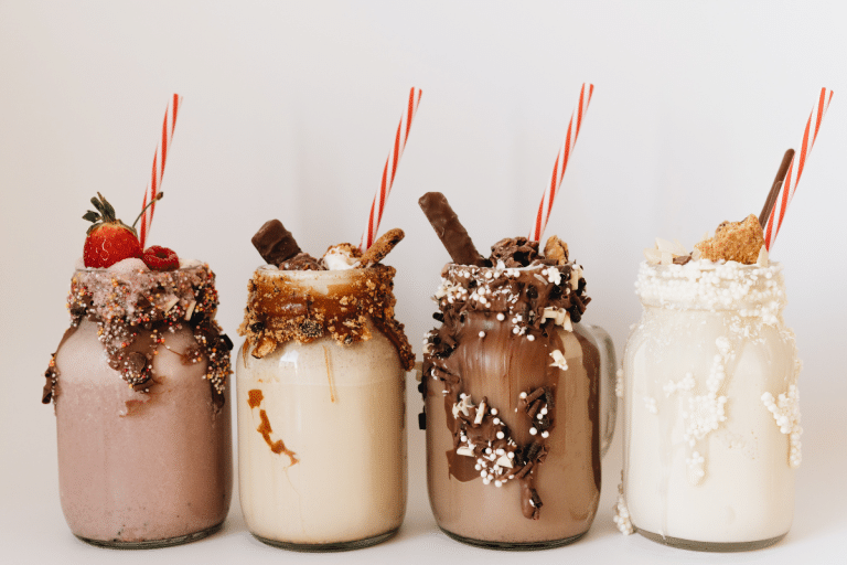 Perfect Milkshake Recipe Guide - How To Make A Milkshake