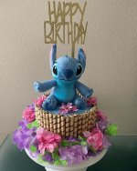 15+ Stunning Stich-themed Cakes